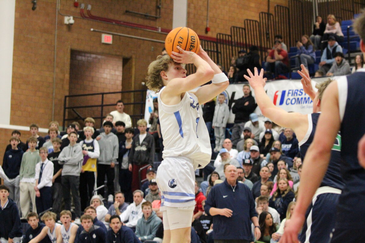 Boys basketball playoffs: Miller pours out 32 points in No. 3 Layton’s win over No. 14 Syracuse ...